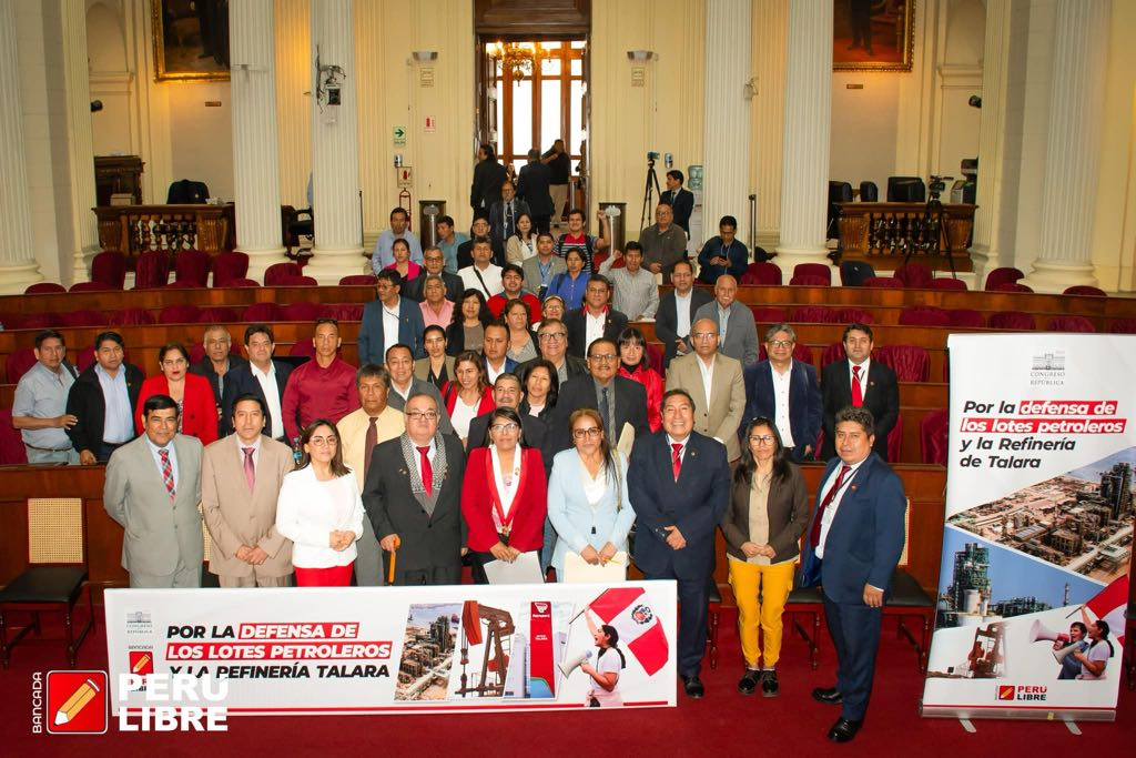 Foro: “Por la defensa de la soberanía sobre los lotes petroleros y la ...